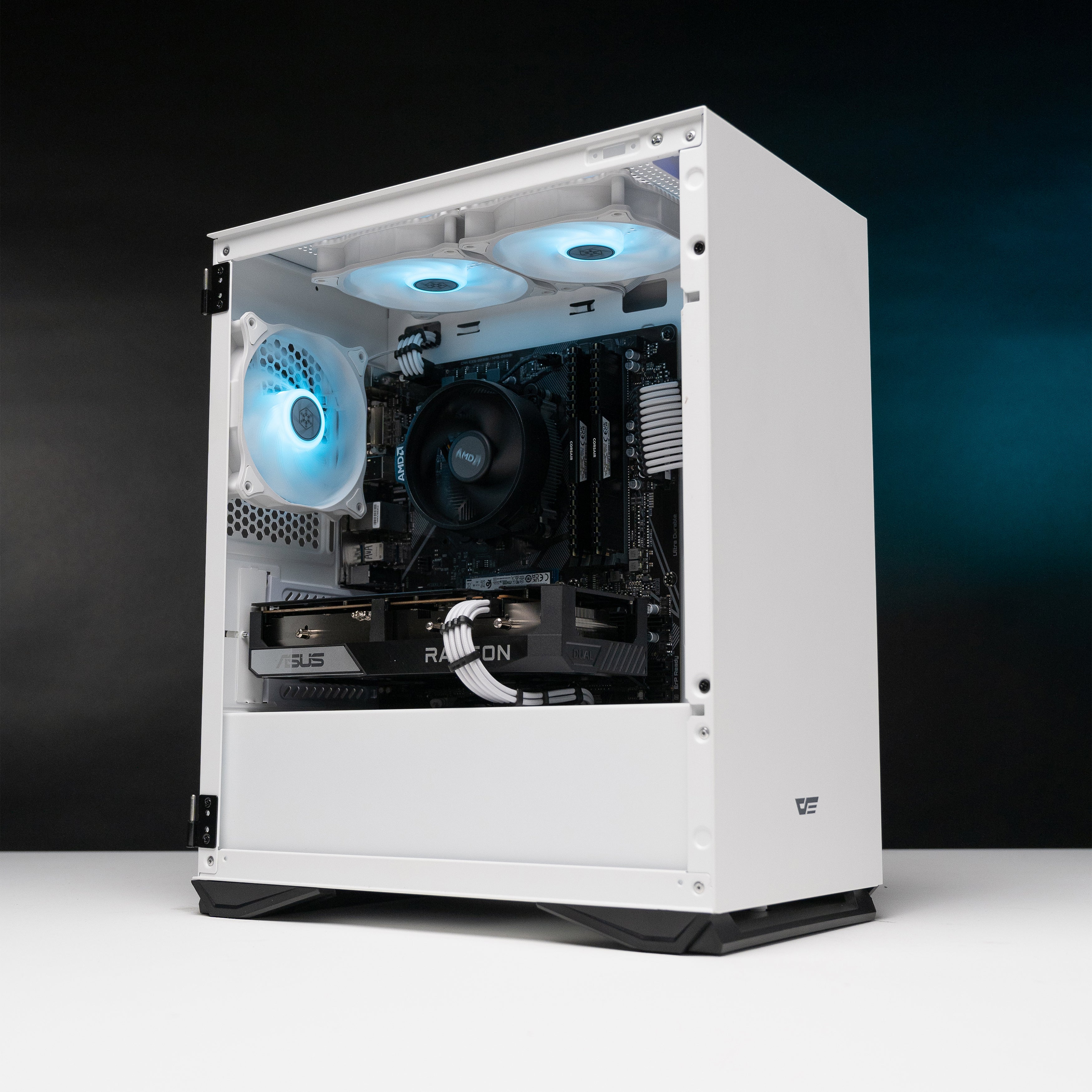 Solar Custom PC: Ryzen 5 5600, RX 6600 | Save Up to $100!